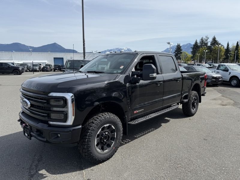 2025 Ford Super Duty F-350 Platinum - New | Chilliwack Ford