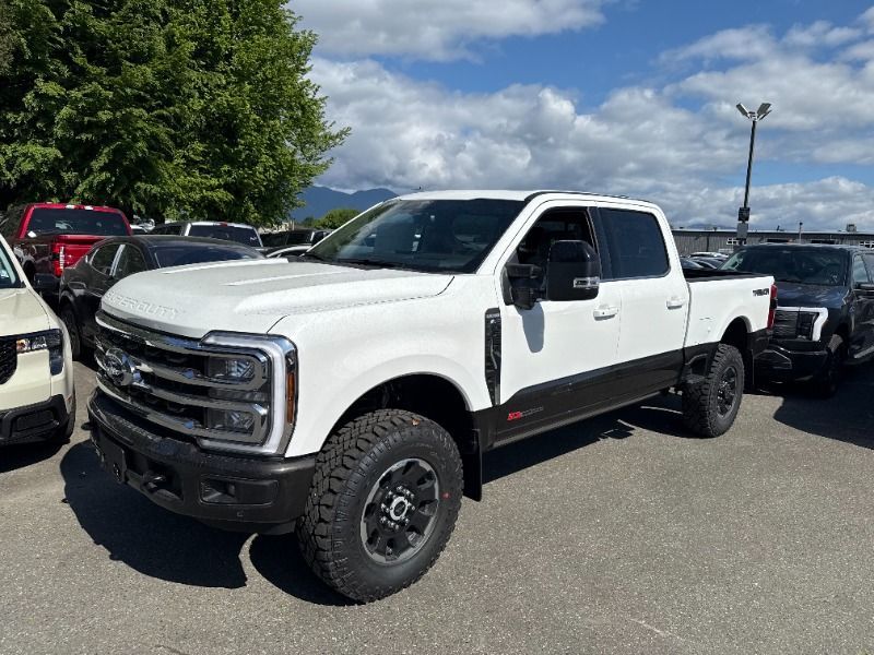 2025 Ford Super Duty F-350 King Ranch - New | Chilliwack Ford