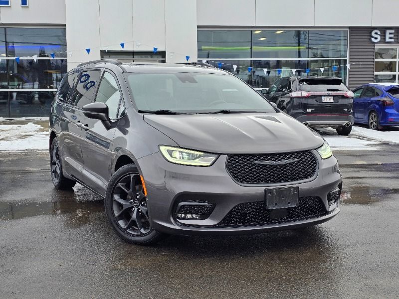 2022 Chrysler Pacifica Limited - Used | Downey Ford Saint John