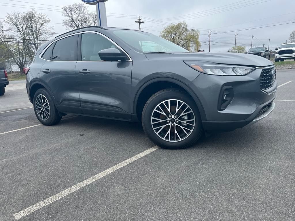 2025 Ford Escape Plug-In Hybrid - New | Downey Ford Saint John