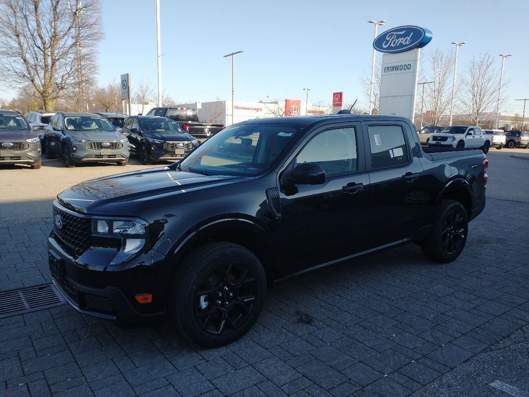 2025 Ford Maverick XLT - New | Erinwood Ford