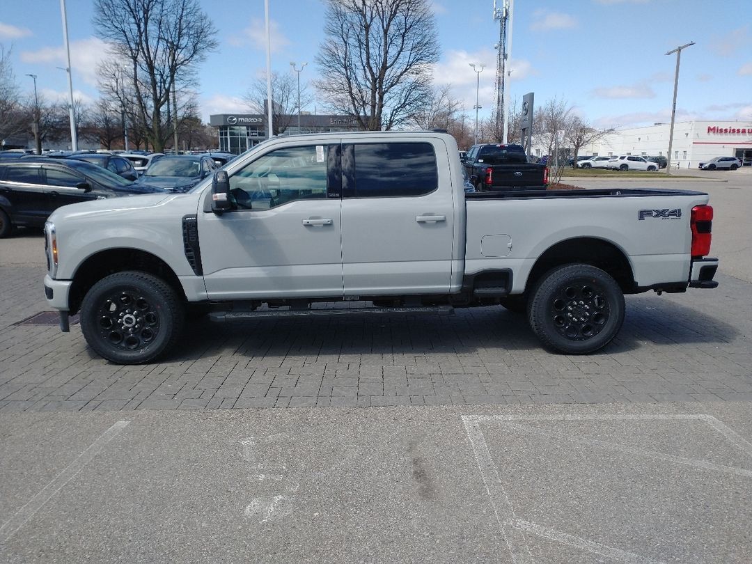 2025 Ford Super Duty F-350 SRW LARIAT - New | Erinwood Ford