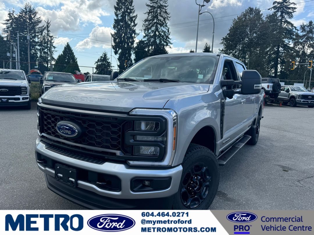 2024 Ford Super Duty F-350 XLT - New | Metro Motors Ltd. (Ford)
