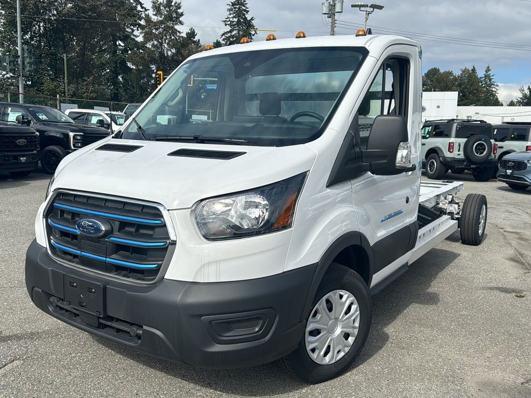 New 2023 Ford E-Transit Cutaway (23TE8186) Port Coquitlam, BC | Metro ...