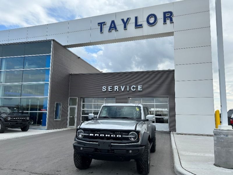 New 2024 Ford Bronco Outer Banks #024058 Port Perry, ON | Taylor Ford