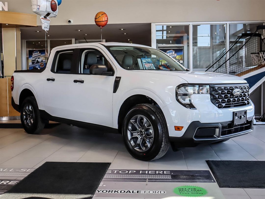 New 2025 Ford Maverick XLT #YN11156 Toronto, ON | IAG Group