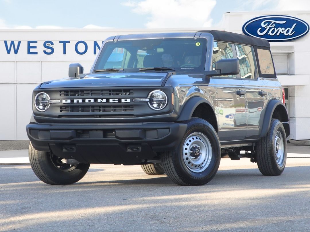 New 2025 Ford Bronco Base #N25119 Toronto, ON | IAG Group