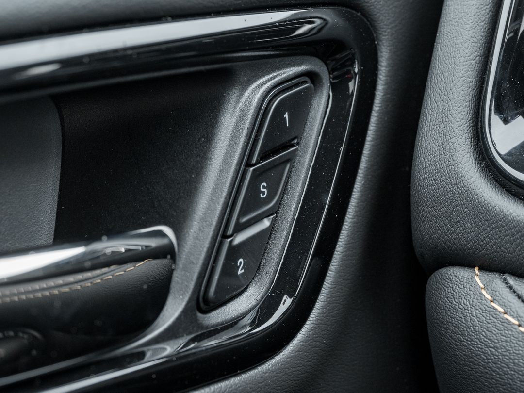 New 2025 Dodge Durango R #D25015 Toronto, ON | IAG Group